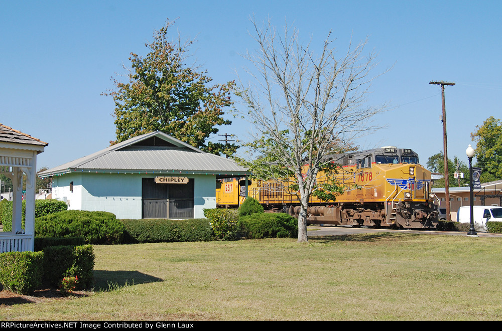 UP 7878 leads Q606-24